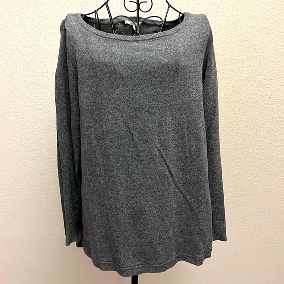 Cyrus | Sweaters | Sold | Poshmark